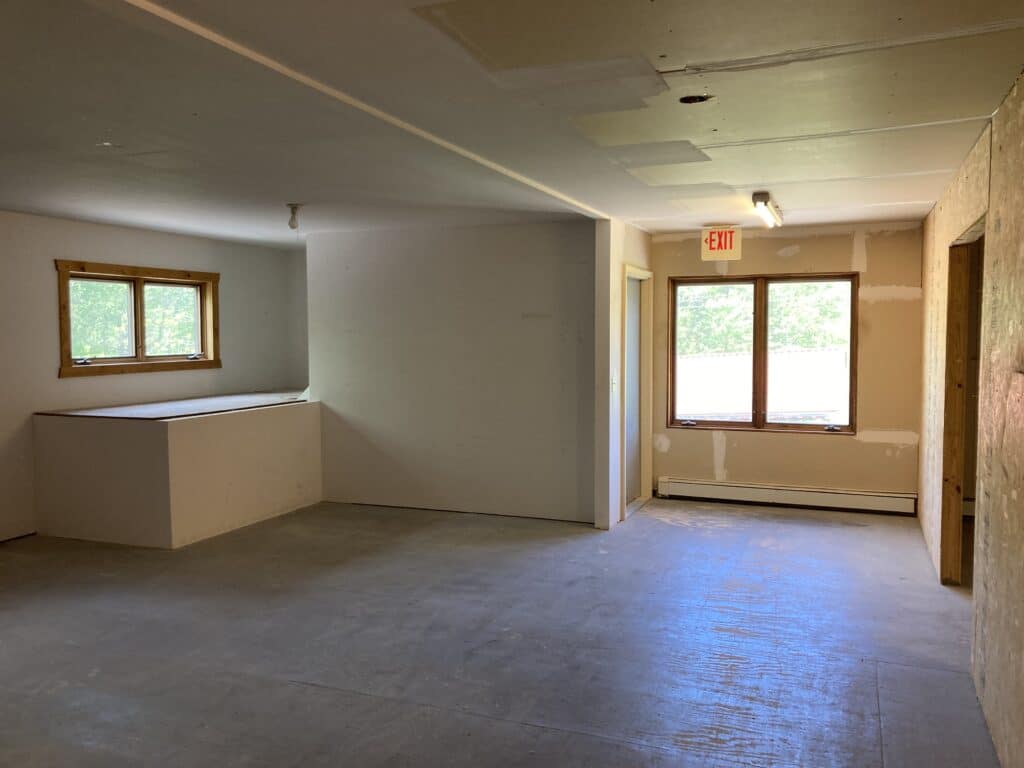 Multi-Use Building - Follmer Real Estate