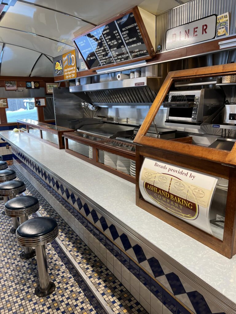 "Delta Diner" Location - Follmer Real Estate